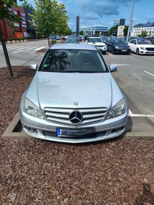 Pelēks Mercedes-Benz c-220 2008 Kauņa, ar dzinēja tilpumu 2.20 L un nobraukumu 262 tūkst. km par 3650 €, foto  vietnē AUTOMOTO.COM.LV
