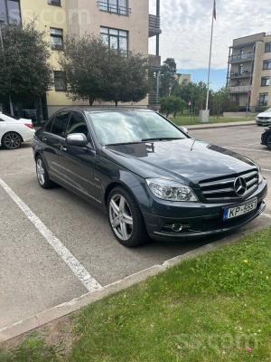 Pelēks Mercedes-Benz c-220 2008 Rīga, ar dzinēja tilpumu 2.20 L un nobraukumu 314 tūkst. km par 4500 €, foto 5 vietnē AUTOMOTO.COM.LV