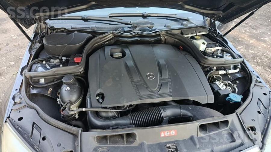Pelēks Mercedes-Benz c-220 2008 Rīga, ar dzinēja tilpumu 2.10 L un nobraukumu 312 tūkst. km par 1850 €, foto 8 vietnē AUTOMOTO.COM.LV