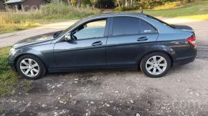 Pelēks Mercedes-Benz c-220 2008 Rīga, ar dzinēja tilpumu 2.10 L un nobraukumu 312 tūkst. km par 1850 €, foto 13 vietnē AUTOMOTO.COM.LV