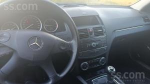 Pelēks Mercedes-Benz c-220 2008 Rīga, ar dzinēja tilpumu 2.10 L un nobraukumu 312 tūkst. km par 1850 €, foto 18 vietnē AUTOMOTO.COM.LV