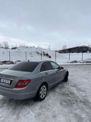 Pelēks Mercedes-Benz c-220 2010 Kauņa, ar dzinēja tilpumu 2.14 L un nobraukumu 261 tūkst. km par 5600 €, foto 5 vietnē AUTOMOTO.COM.LV