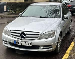 Grey Mercedes-Benz c-220 2010 in Kaunas, with an engine capacity of 2.14 L and mileage of 264 thousand km for 1995 €, photo  on AUTOMOTO.COM.LV