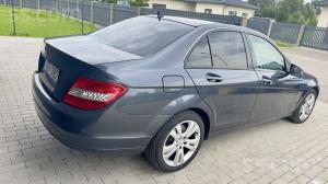 Pelēks Mercedes-Benz c-220 2010 Rīga, ar dzinēja tilpumu 2.10 L un nobraukumu 264 tūkst. km par 5600 €, foto 6 vietnē AUTOMOTO.COM.LV