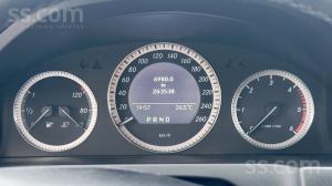 Pelēks Mercedes-Benz c-220 2010 Rīga, ar dzinēja tilpumu 2.10 L un nobraukumu 264 tūkst. km par 5600 €, foto 10 vietnē AUTOMOTO.COM.LV