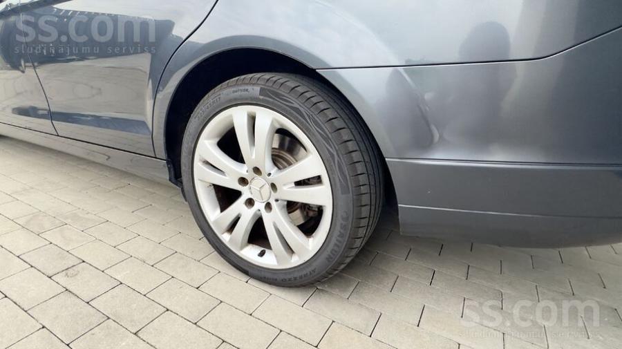 Pelēks Mercedes-Benz c-220 2010 Rīga, ar dzinēja tilpumu 2.10 L un nobraukumu 264 tūkst. km par 5600 €, foto 16 vietnē AUTOMOTO.COM.LV
