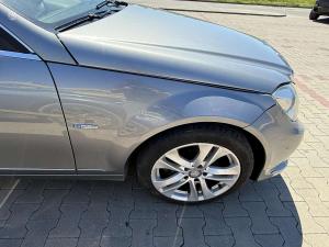 Grey Mercedes-Benz c-220 2012 in Kaunas, with an engine capacity of 2.14 L and mileage of 260 thousand km for 4900 €, photo 10 on AUTOMOTO.COM.LV