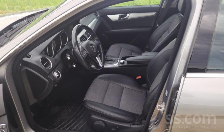 Pelēks Mercedes-Benz c-220 2012 Jēkabpils, ar dzinēja tilpumu 2.20 L un nobraukumu 244 tūkst. km par 9200 €, foto 5 vietnē AUTOMOTO.COM.LV