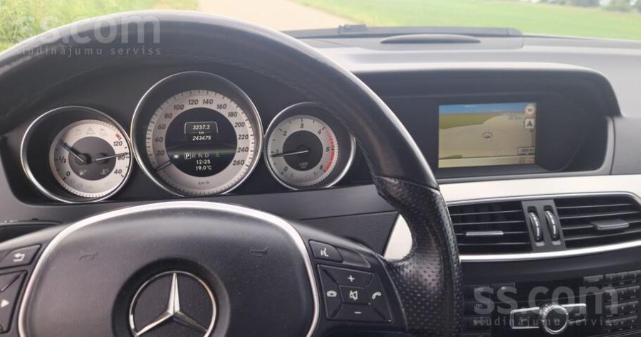 Pelēks Mercedes-Benz c-220 2012 Jēkabpils, ar dzinēja tilpumu 2.20 L un nobraukumu 244 tūkst. km par 9200 €, foto 7 vietnē AUTOMOTO.COM.LV