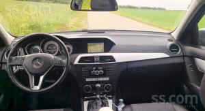 Pelēks Mercedes-Benz c-220 2012 Jēkabpils, ar dzinēja tilpumu 2.20 L un nobraukumu 244 tūkst. km par 9200 €, foto 11 vietnē AUTOMOTO.COM.LV