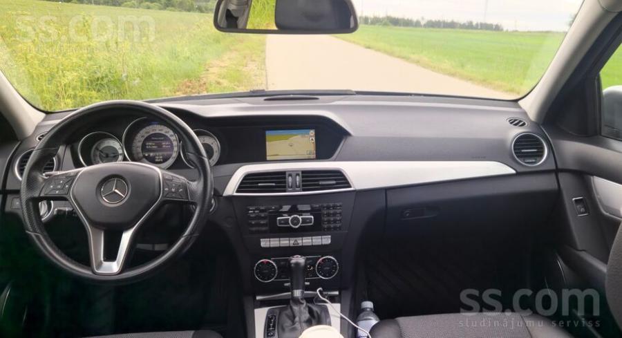 Pelēks Mercedes-Benz c-220 2012 Jēkabpils, ar dzinēja tilpumu 2.20 L un nobraukumu 244 tūkst. km par 9200 €, foto 11 vietnē AUTOMOTO.COM.LV