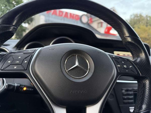 Mercedes-Benz c-220 2012 Kauņa vietnē Pelēks Mercedes-Benz c-220 2012 Kauņa, ar dzinēja tilpumu 2.14 L un nobraukumu 334 tūkst. km par 6900 €, foto 8 vietnē AUTOMOTO.COM.LV