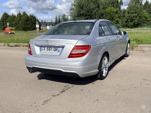 Grey Mercedes-Benz c-220 2013 in Panevezys, with an engine capacity of 2.14 L and mileage of 380 thousand km for 6990 €, photo 9 on AUTOMOTO.COM.LV
