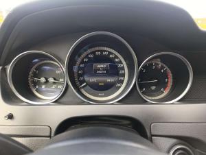 Pelēks Mercedes-Benz c-220 2013 Kauņa, ar dzinēja tilpumu 0.00 L un nobraukumu 263 tūkst. km par 5900 €, foto 12 vietnē AUTOMOTO.COM.LV
