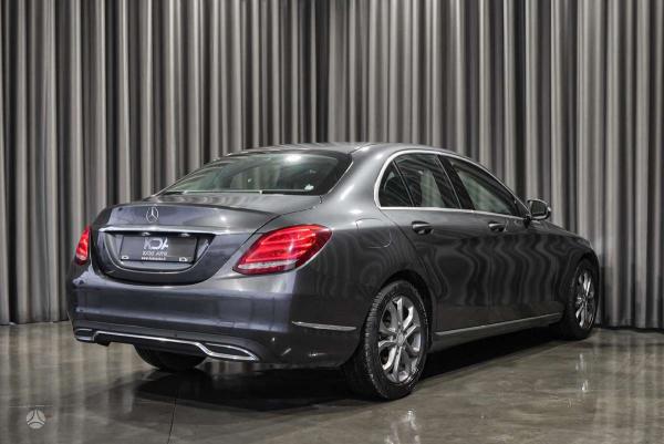 Pelēks Mercedes-Benz c-220 2014 Marijampole, ar dzinēja tilpumu 2.14 L un nobraukumu 314 tūkst. km par 12450 €, foto 11 vietnē AUTOMOTO.COM.LV