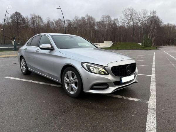 Grey Mercedes-Benz c-220 2014 in Klaipeda, with an engine capacity of 2.14 L and mileage of 225 thousand km for 12000 €, photo 1 on AUTOMOTO.COM.LV
