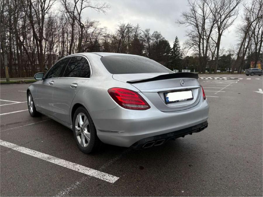 Pelēks Mercedes-Benz c-220 2014 Klaipėda, ar dzinēja tilpumu 2.14 L un nobraukumu 225 tūkst. km par 12000 €, foto 5 vietnē AUTOMOTO.COM.LV