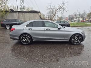 Pelēks Mercedes-Benz c-220 2014 Rīga, ar dzinēja tilpumu 2.20 L un nobraukumu 278 tūkst. km par 13990 €, foto 6 vietnē AUTOMOTO.COM.LV