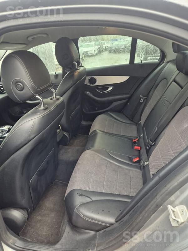 Pelēks Mercedes-Benz c-220 2014 Rīga, ar dzinēja tilpumu 2.20 L un nobraukumu 278 tūkst. km par 13990 €, foto 10 vietnē AUTOMOTO.COM.LV