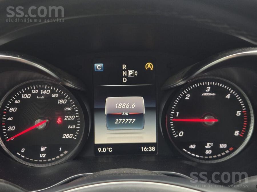 Pelēks Mercedes-Benz c-220 2014 Rīga, ar dzinēja tilpumu 2.20 L un nobraukumu 278 tūkst. km par 13990 €, foto 15 vietnē AUTOMOTO.COM.LV
