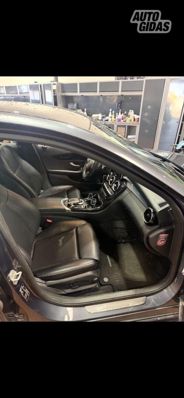 Pelēks Mercedes-Benz c-220 2014 Panevēža, ar dzinēja tilpumu 2.10 L un nobraukumu 194 tūkst. km par 13500 €, foto 5 vietnē AUTOMOTO.COM.LV