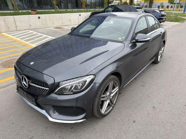 Grey Mercedes-Benz c-220 2014 in Panevezys, with an engine capacity of 2.10 L and mileage of 194 thousand km for 13500 €, photo 4 on AUTOMOTO.COM.LV