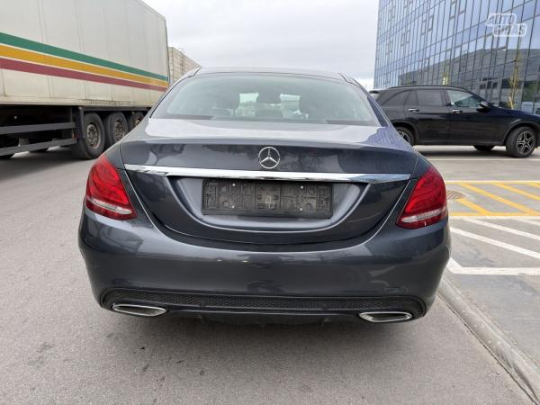 Grey Mercedes-Benz c-220 2014 in Panevezys, with an engine capacity of 2.10 L and mileage of 194 thousand km for 13500 €, photo 10 on AUTOMOTO.COM.LV