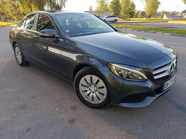 Grey Mercedes-Benz c-220 2014 in Taurage, with an engine capacity of 2.14 L and mileage of 240 thousand km for 11500 €, photo 2 on AUTOMOTO.COM.LV