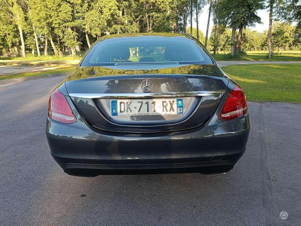 Grey Mercedes-Benz c-220 2014 in Taurage, with an engine capacity of 2.14 L and mileage of 240 thousand km for 11500 €, photo 7 on AUTOMOTO.COM.LV