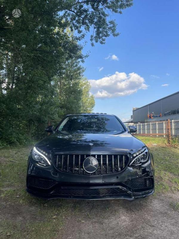 Pelēks Mercedes-Benz c-220 2014 Kauņa, ar dzinēja tilpumu 2.14 L un nobraukumu 151 tūkst. km par 12850 €, foto 2 vietnē AUTOMOTO.COM.LV