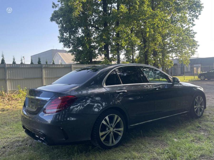 Pelēks Mercedes-Benz c-220 2014 Kauņa, ar dzinēja tilpumu 2.14 L un nobraukumu 151 tūkst. km par 12850 €, foto 8 vietnē AUTOMOTO.COM.LV