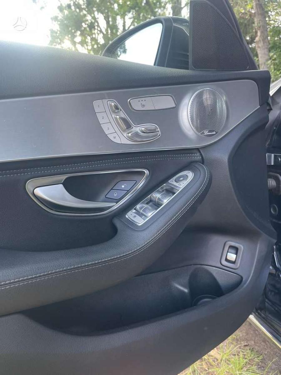 Pelēks Mercedes-Benz c-220 2014 Kauņa, ar dzinēja tilpumu 2.14 L un nobraukumu 151 tūkst. km par 12850 €, foto 14 vietnē AUTOMOTO.COM.LV