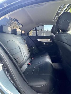 Pelēks Mercedes-Benz c-220 2014 Kauņa, ar dzinēja tilpumu 2.14 L un nobraukumu 151 tūkst. km par 12850 €, foto 16 vietnē AUTOMOTO.COM.LV