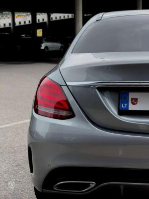 Pelēks Mercedes-Benz c-220 2014 Kauņa, ar dzinēja tilpumu 2.14 L un nobraukumu 260 tūkst. km par 15500 €, foto 10 vietnē AUTOMOTO.COM.LV