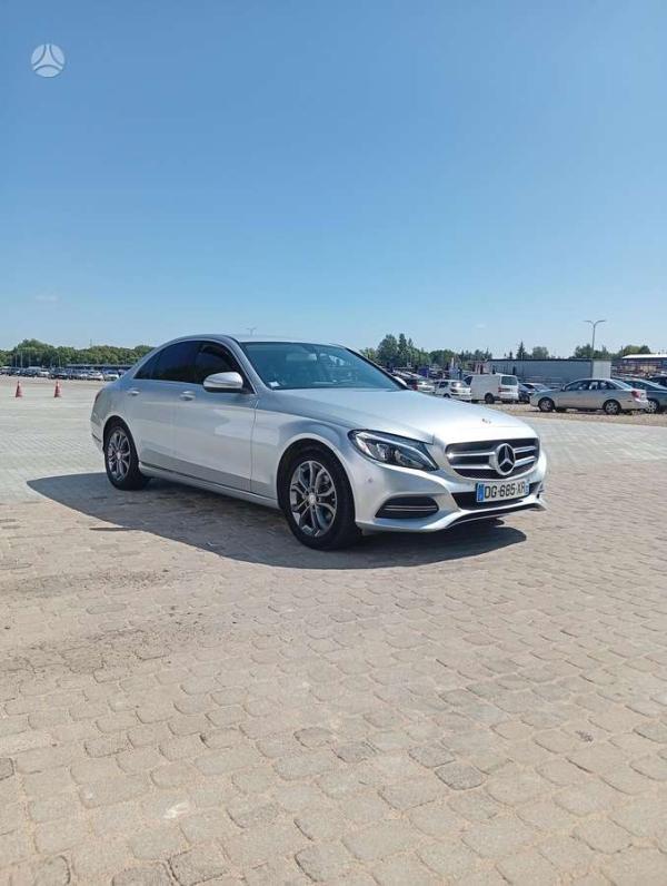Pelēks Mercedes-Benz c-220 2014 Tauragė, ar dzinēja tilpumu 2.14 L un nobraukumu 236 tūkst. km par 12200 €, foto 3 vietnē AUTOMOTO.COM.LV
