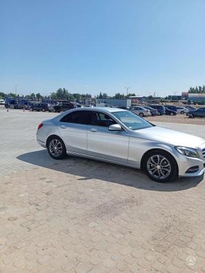 Grey Mercedes-Benz c-220 2014 in Taurage, with an engine capacity of 2.14 L and mileage of 236 thousand km for 12200 €, photo 5 on AUTOMOTO.COM.LV