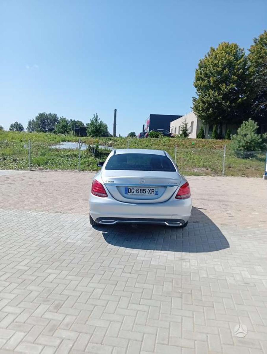 Grey Mercedes-Benz c-220 2014 in Taurage, with an engine capacity of 2.14 L and mileage of 236 thousand km for 12200 €, photo 7 on AUTOMOTO.COM.LV