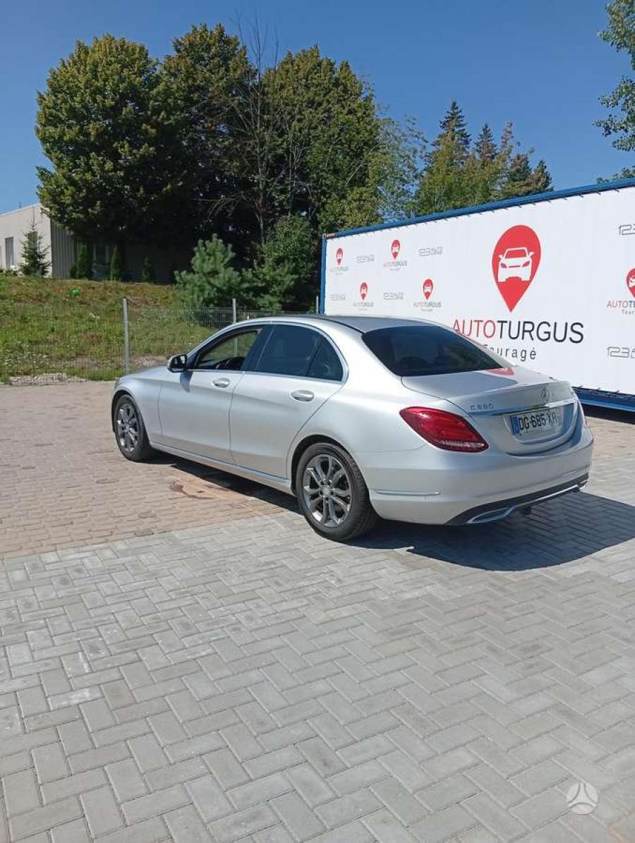 Grey Mercedes-Benz c-220 2014 in Taurage, with an engine capacity of 2.14 L and mileage of 236 thousand km for 12200 €, photo 8 on AUTOMOTO.COM.LV