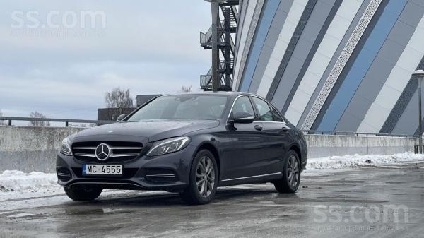 Grey Mercedes-Benz c-220 2014 in Riga, with an engine capacity of 2.20 L and mileage of 351 thousand km for 13000 €, photo 1 on AUTOMOTO.COM.LV
