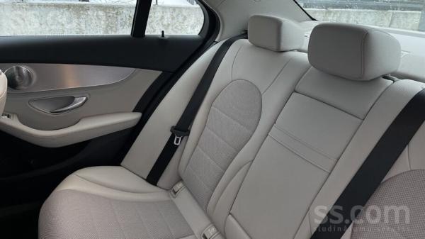 Grey Mercedes-Benz c-220 2014 in Riga, with an engine capacity of 2.20 L and mileage of 351 thousand km for 13000 €, photo 9 on AUTOMOTO.COM.LV