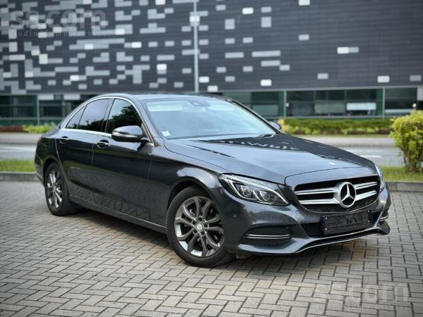Grey Mercedes-Benz c-220 2015 in Jelgava, with an engine capacity of 2.20 L and mileage of 236 thousand km for 14300 €, photo 1 on AUTOMOTO.COM.LV