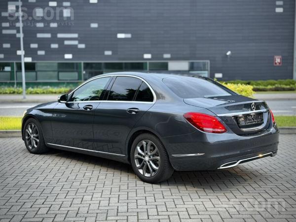 Grey Mercedes-Benz c-220 2015 in Jelgava, with an engine capacity of 2.20 L and mileage of 236 thousand km for 14300 €, photo 4 on AUTOMOTO.COM.LV