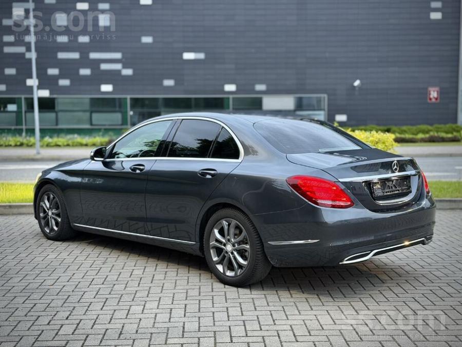 Pelēks Mercedes-Benz c-220 2015 Jelgava, ar dzinēja tilpumu 2.20 L un nobraukumu 236 tūkst. km par 14300 €, foto 5 vietnē AUTOMOTO.COM.LV