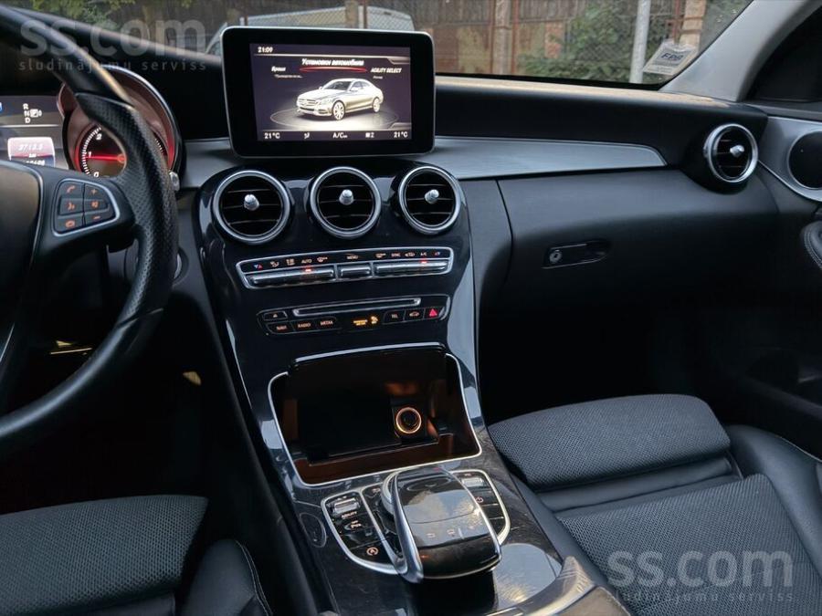 Pelēks Mercedes-Benz c-220 2015 Jelgava, ar dzinēja tilpumu 2.20 L un nobraukumu 236 tūkst. km par 14300 €, foto 20 vietnē AUTOMOTO.COM.LV