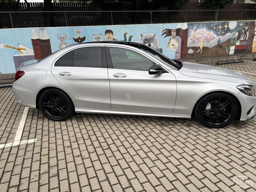 Pelēks Mercedes-Benz c-220 2015 Jurbarkas, ar dzinēja tilpumu 2.10 L un nobraukumu 201 tūkst. km par 13500 €, foto 9 vietnē AUTOMOTO.COM.LV