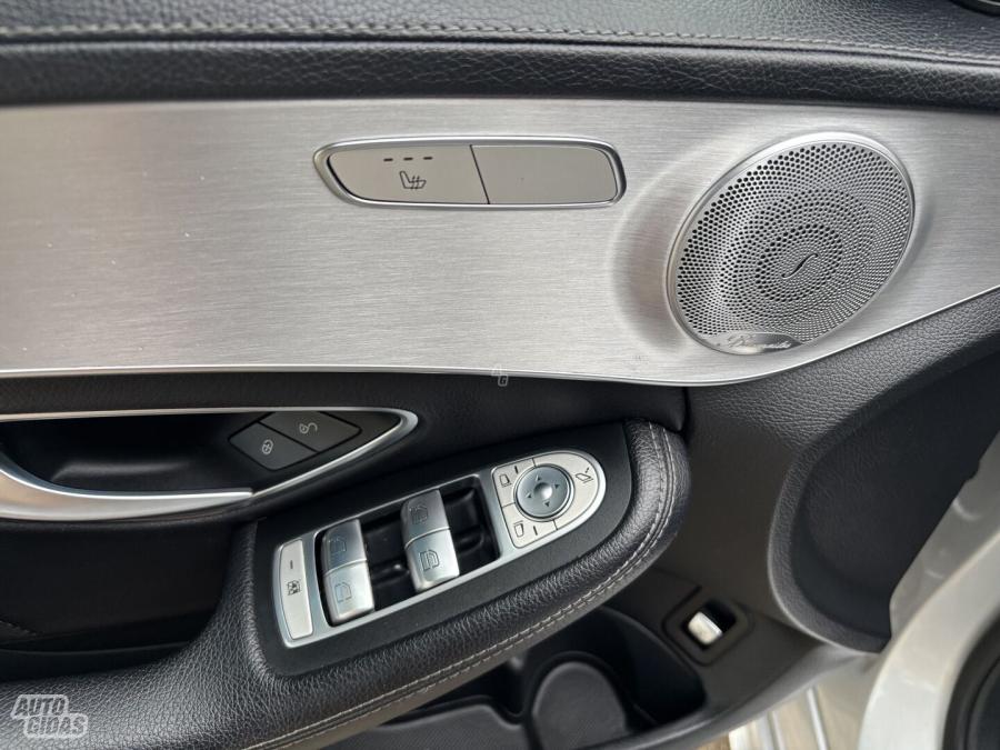 Pelēks Mercedes-Benz c-220 2015 Jurbarkas, ar dzinēja tilpumu 2.10 L un nobraukumu 201 tūkst. km par 13500 €, foto 28 vietnē AUTOMOTO.COM.LV