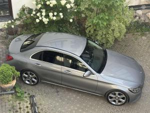 Grey Mercedes-Benz c-220 2015 in Vilnius, with an engine capacity of 2.14 L and mileage of 283 thousand km for 12700 €, photo 3 on AUTOMOTO.COM.LV