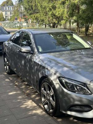 Grey Mercedes-Benz c-220 2015 in Vilnius, with an engine capacity of 2.14 L and mileage of 283 thousand km for 12700 €, photo 4 on AUTOMOTO.COM.LV