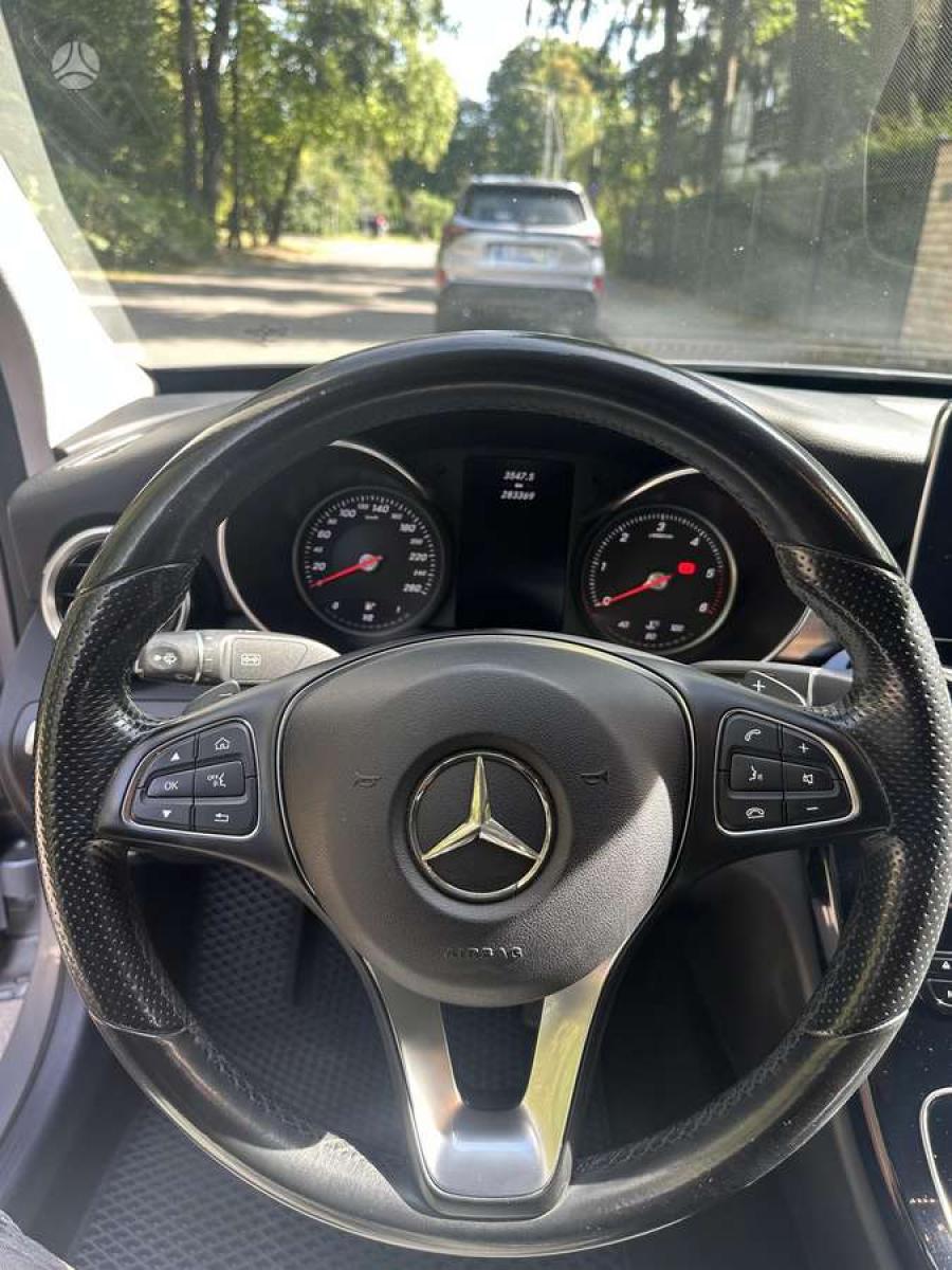 Grey Mercedes-Benz c-220 2015 in Vilnius, with an engine capacity of 2.14 L and mileage of 283 thousand km for 12700 €, photo 11 on AUTOMOTO.COM.LV