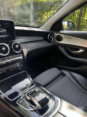 Grey Mercedes-Benz c-220 2015 in Vilnius, with an engine capacity of 2.14 L and mileage of 283 thousand km for 12700 €, photo 14 on AUTOMOTO.COM.LV